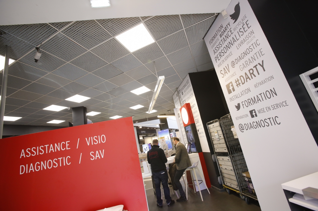 Darty centralise son SAV avec un comptoir service